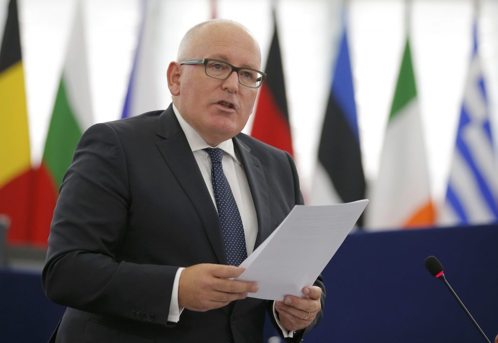 Τίμερμανς: Ή θα είναι κοινωνική ή δεν θα υπάρξει ευρωπαϊκή πολιτική για ...