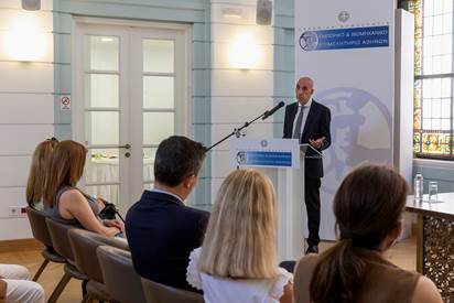 ΕΒΕΑ: Μνημόνιο συνεργασίας με την Elevate Greece - Οικονομικός ...