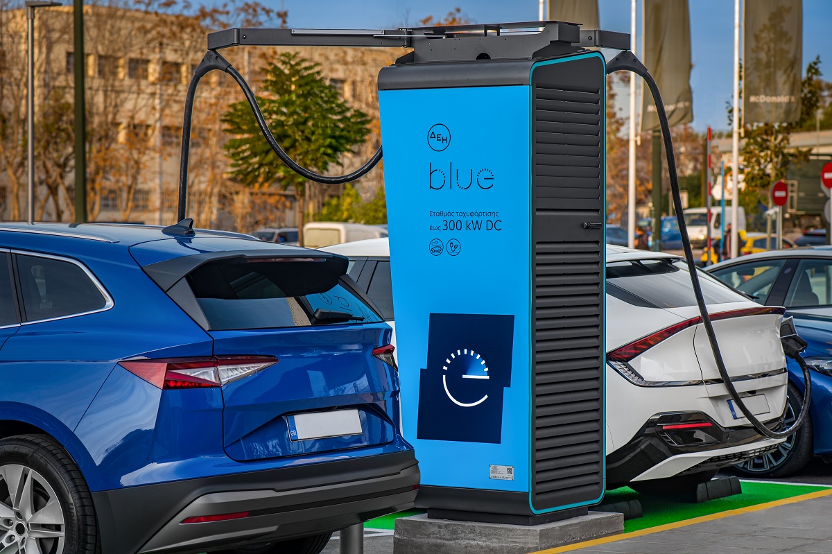 ΔΕΗ blue: Σε μόλις 18 λεπτά η φόρτιση των ηλεκτρικών οχημάτων ...