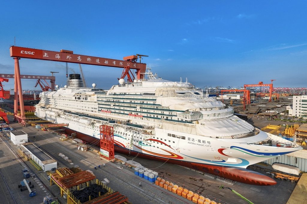 «Adora Magic City»: Εντυπωσιάζει το πρώτο μεγάλο κρουαζιερόπλοιο ...