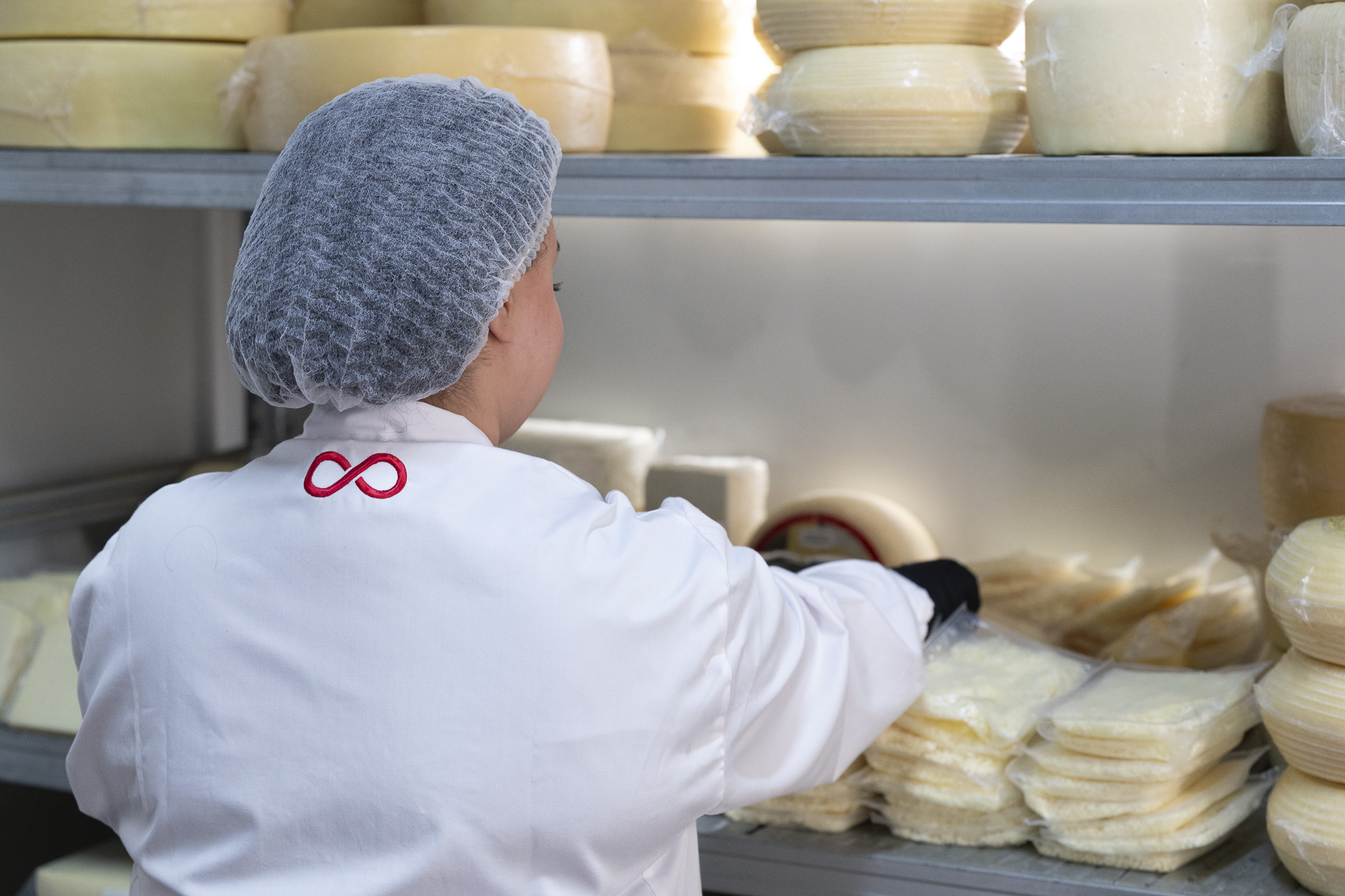 Korinthian Foods: Συμβάσεις 13,1 εκατ. ευρώ με τον ΟΠΕΚΑ για προμήθεια ...
