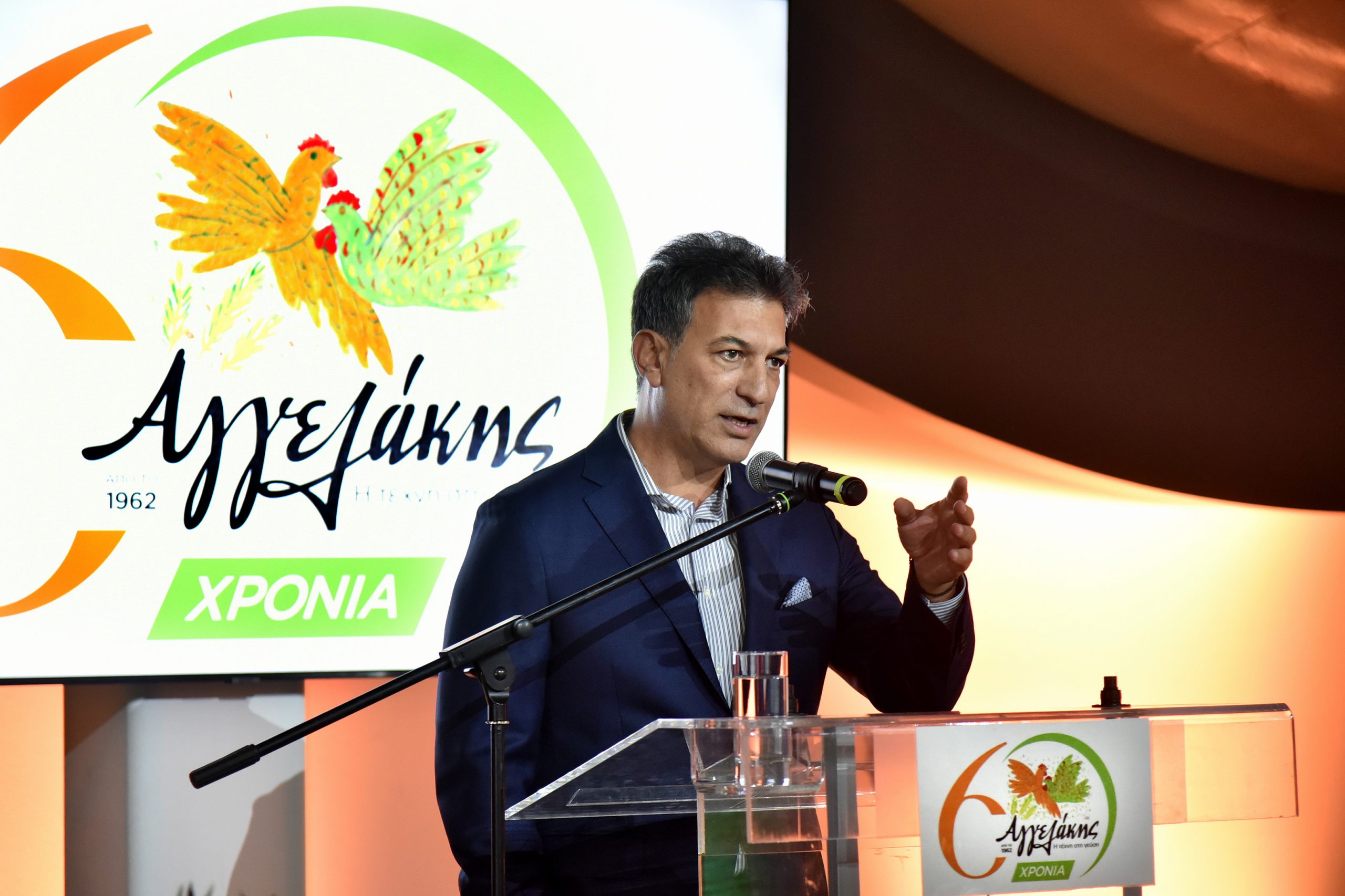 Κοτόπουλα Αγγελάκης: Πώς κερδίζει τη μάχη της πρωτεΐνης – Οι επενδύσεις ...