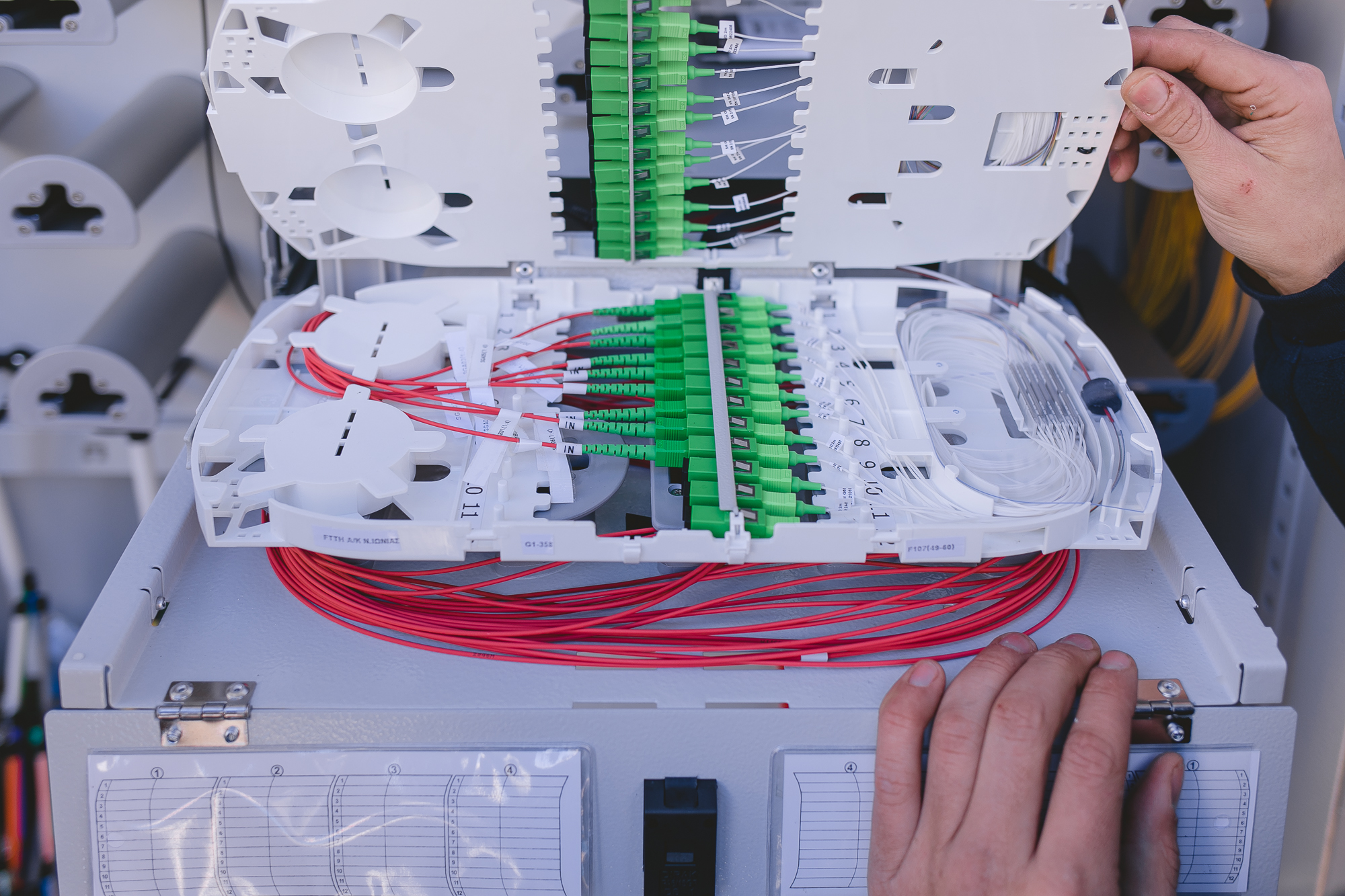 Gigabit voucher: Πώς αλλάζει η επιδότηση τη μάχη στην οπτική ίνα – Τι αναμένει η αγορά ...