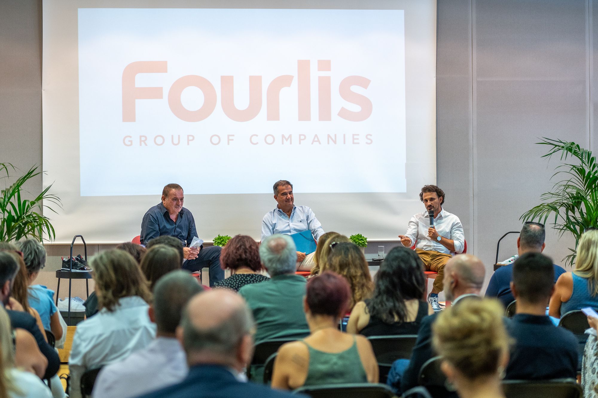 Όμιλος Fourlis: Στρατηγική συμφωνία με τη Foot Locker – Αναβαθμίζει το guidance ο Β. Φουρλής ...